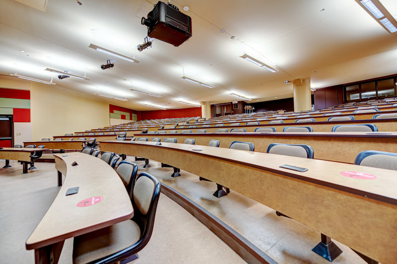 Amphithéâtre A-1600 et Atrium – Visites Virtuelles